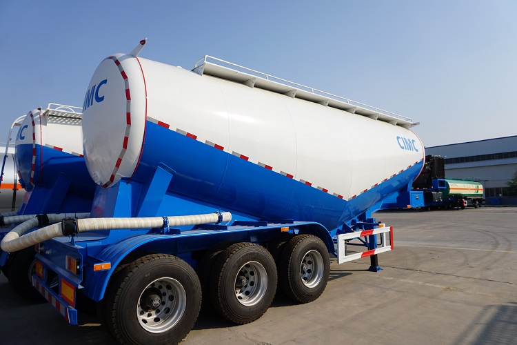 Composition structure of powder tanker trailer