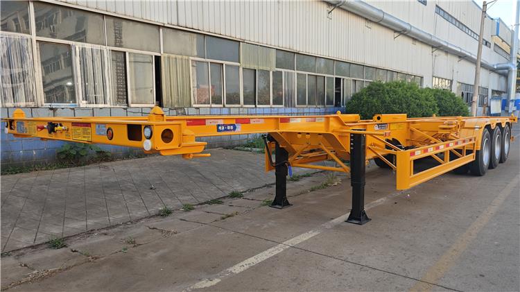 CIMC 3 Axle 40ft Skeletal Trailer for Sale for Guam